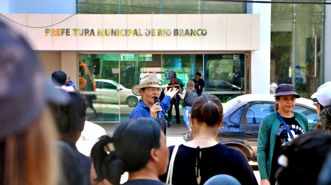 Sindicalista Rosana Nascimento diz que vai registrar boletim de ... Sindicalista Rosana Nascimento diz que vai registrar boletim de ...