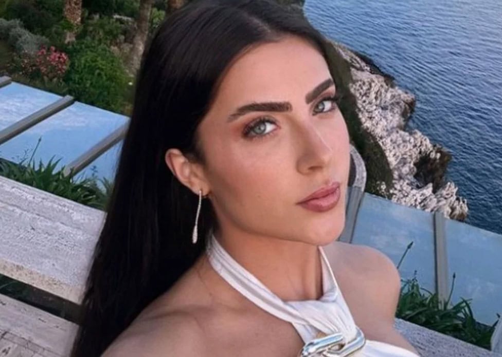 Jade Picon leva um susto ao bater o carro: 'Era melhor ter ficado em casa'; vídeo | ac24horas ...