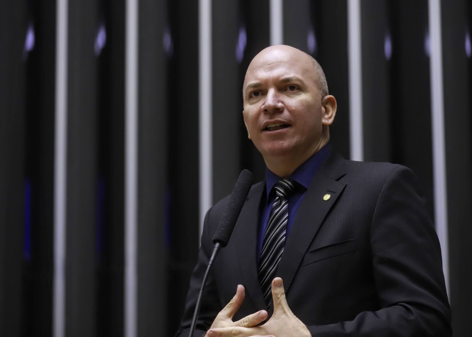 Gerlen vota contra PL que ameaça cortes no BPC, Bolsa Família e ...