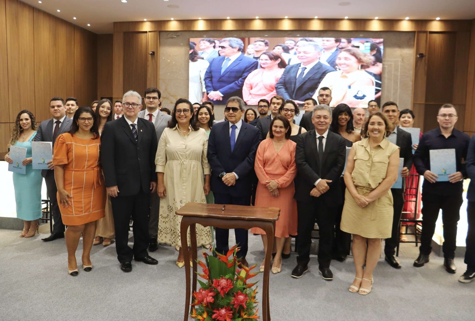 TCE-AC empossa 37 novos servidores aprovados em concurso